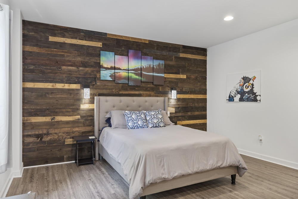 Spacious Renovated Studio W/private Self Check In! - サウス・カロライナ州