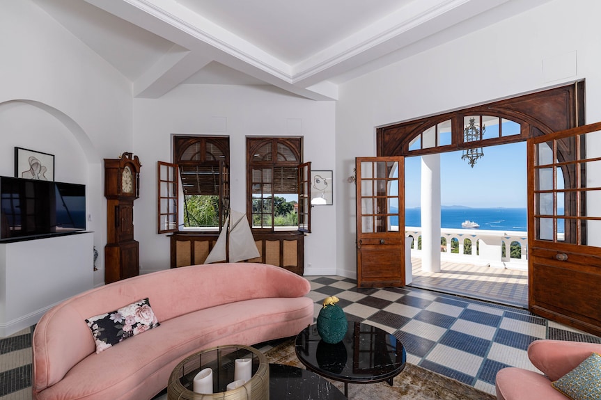 Villa Amicitia Location Villa De Luxe Vue Mer, Le Rayol - Collobrières