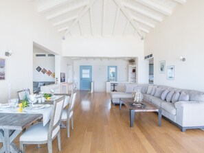 Villa | Restaurantes