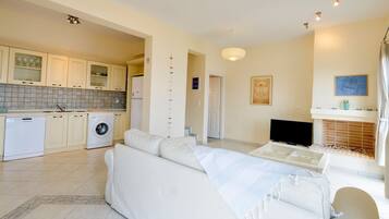 Villa | Sala | Lareira