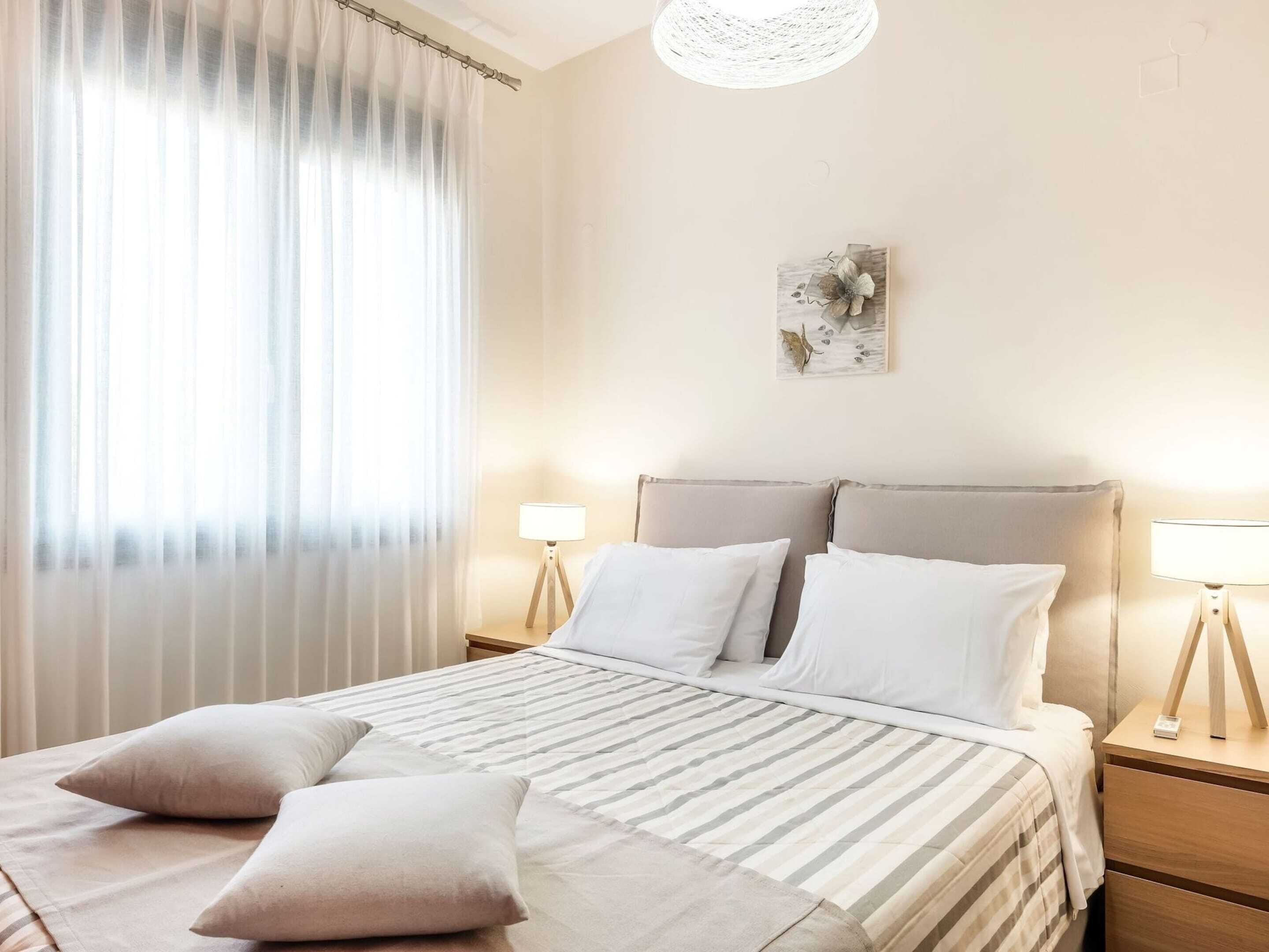 Villa | 6 quartos, com mobília individualizada, ferro/tábua de engomar 