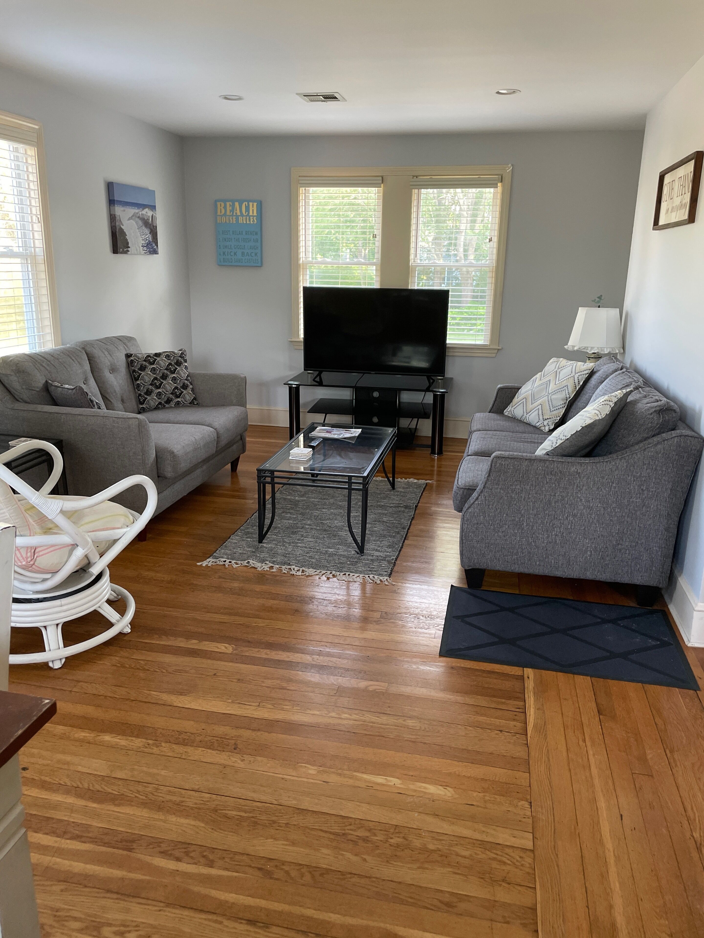 Walk To Narragansett Beach - Narragansett, RI