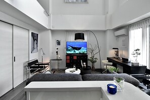 Quarto (Type C, 1001) | Sala de estar | TV de ecrã plano