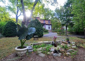 Casa, várias camas (Manor at Berkeley Springs) | Terrenos do alojamento