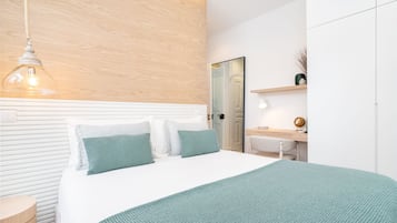 Apartamento, 4 quartos, para não fumantes | 4 quartos, Wi-Fi de cortesia, roupa de cama