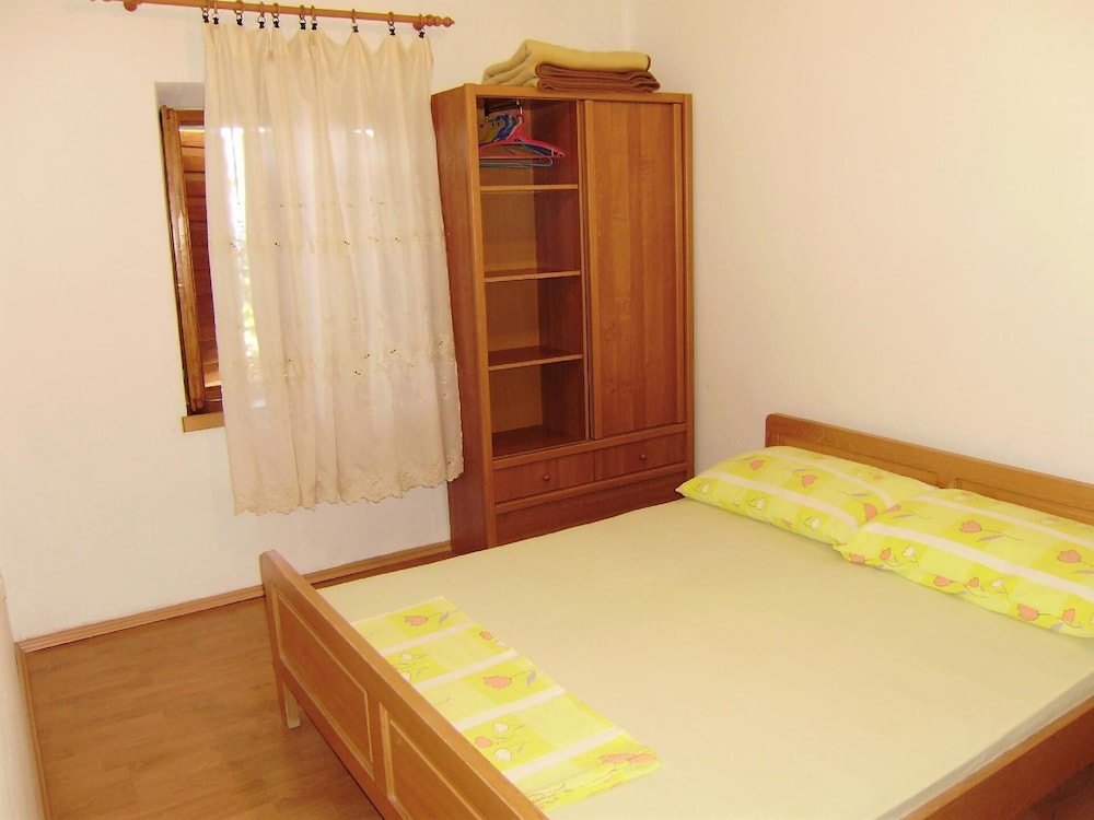 Holiday Apartment Jelsa For 1 - 4 Persons With 2 Bedrooms - Farmhouse - Hvar