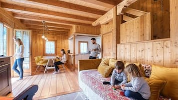 Chalé, 4 quartos (Testa 9) | Sala de estar | Televisor