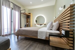 Quarto casal superior, vista para o mar (G6) | Roupas de cama premium, frigobar, cofres nos quartos, escrivaninha