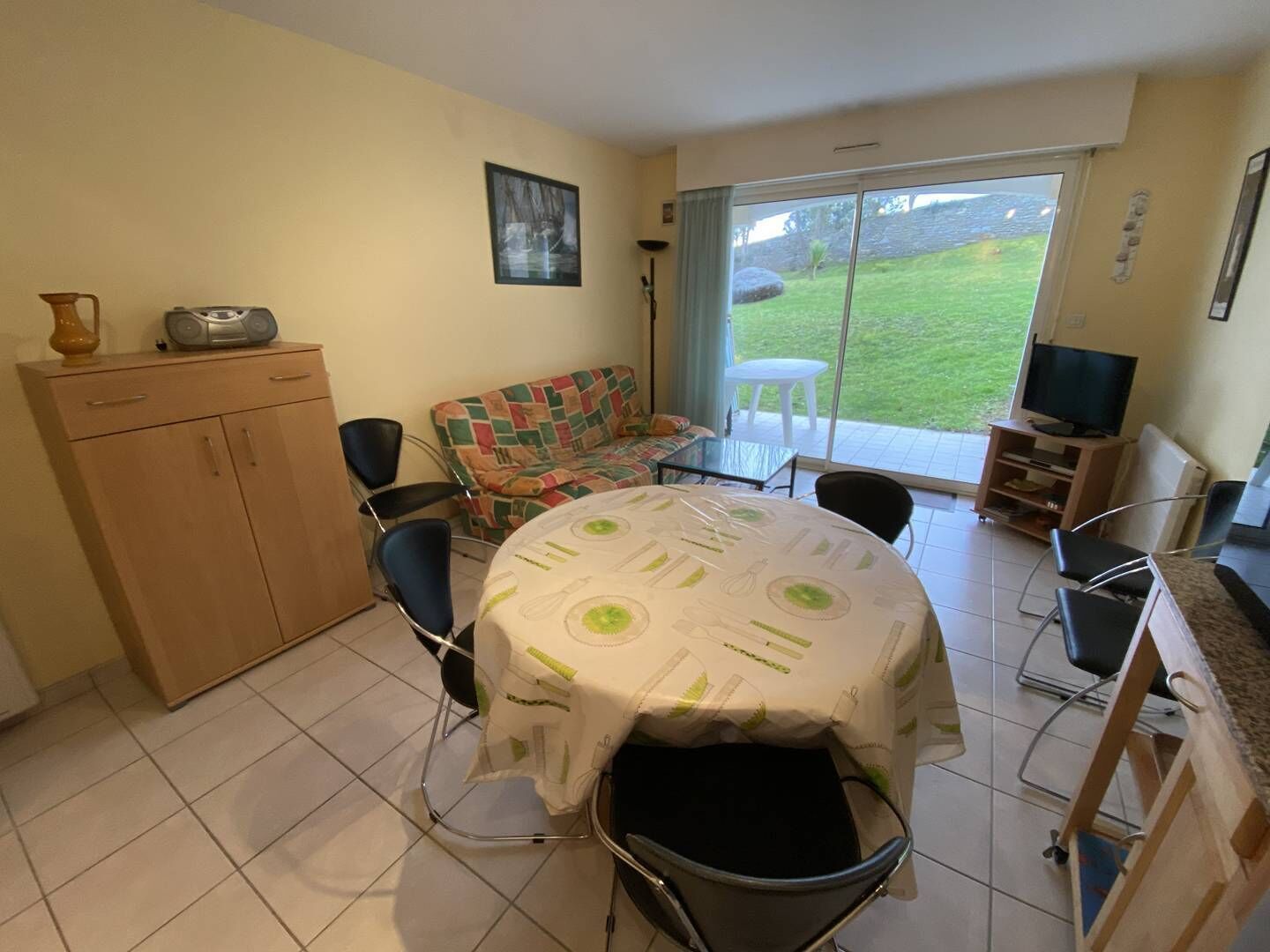 On The First Floor, Pleasant South-facing T3 Apartment In A Quiet Residence Close To The... - Saint-Cast-le-Guildo