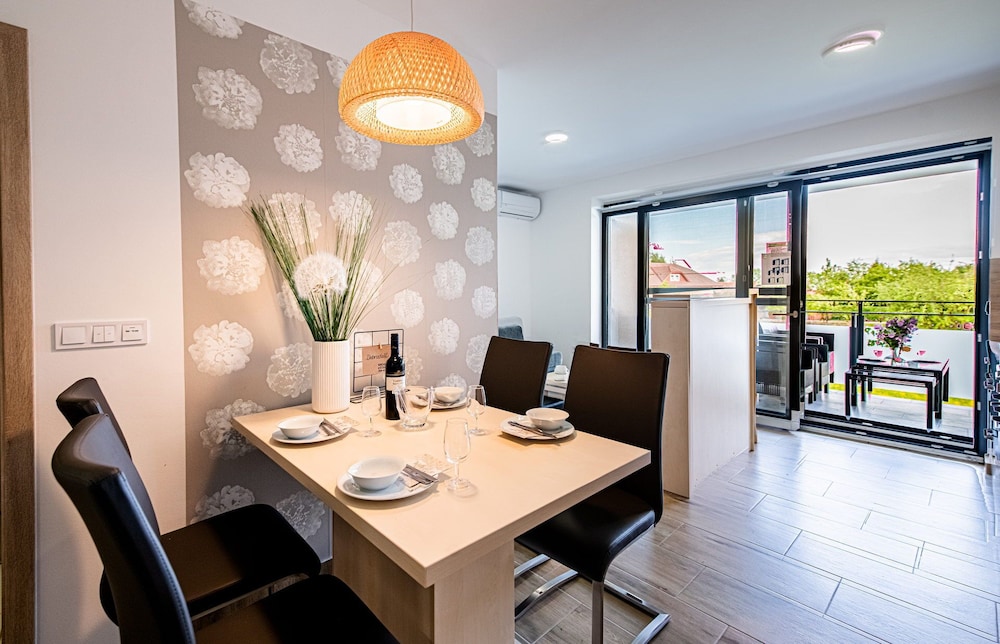 Apartmaji Banonia Stork Flight - Banovci