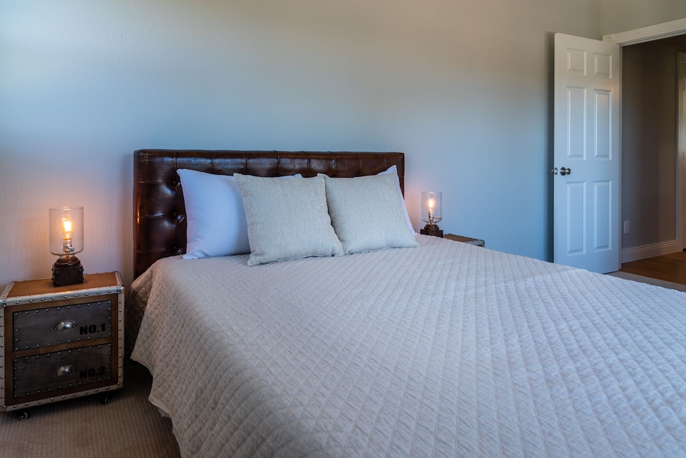 Graceful Oaks- Spa And Beautiful New Pool! - Paso Robles, CA