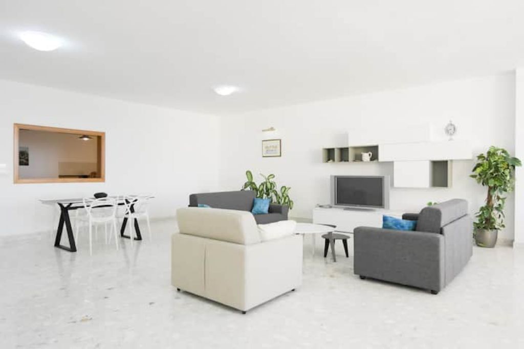 Two Bedroom Luxury Apartment - Malta