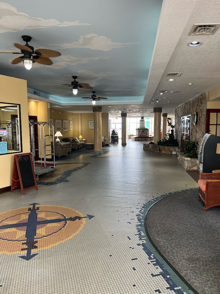 Salty ~ Wishes ~ Oceanfront Condo - Daytona Beach, FL