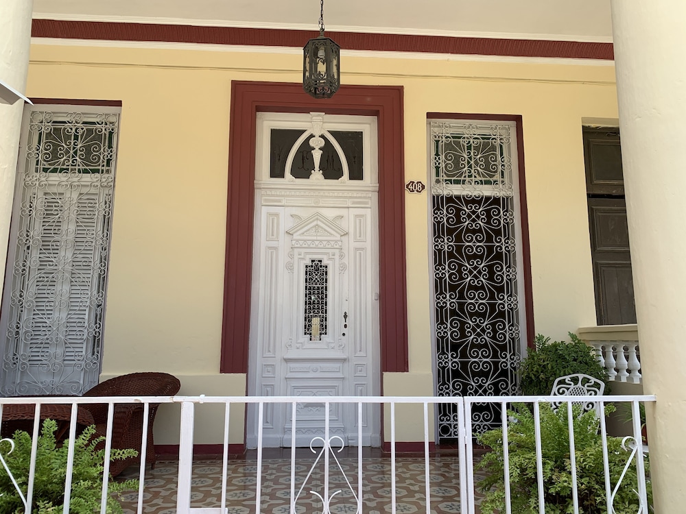 Villa Carmita Casa Colonial - Havana