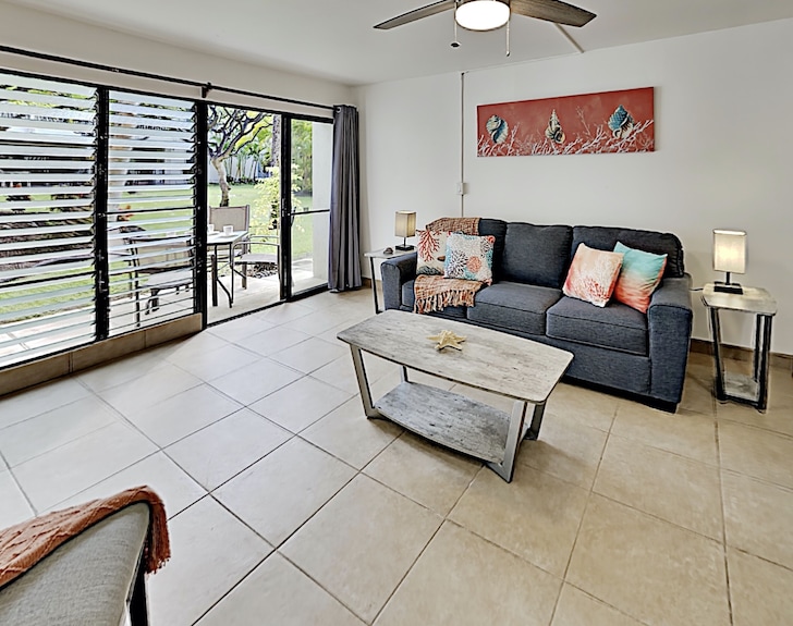 Fully Renovated Beachy & Modern*prime Location - Maui, HI