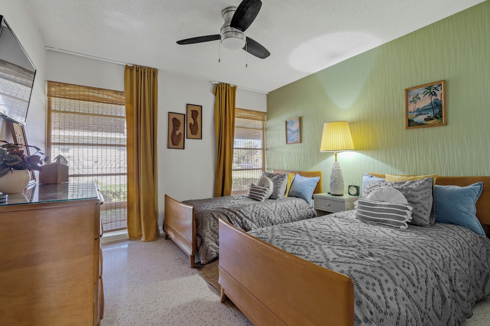 Boating Oasis Direct Access To Gulf In Minutes - Fort Myers, FL