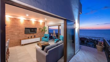 Condo 2BR | Varanda