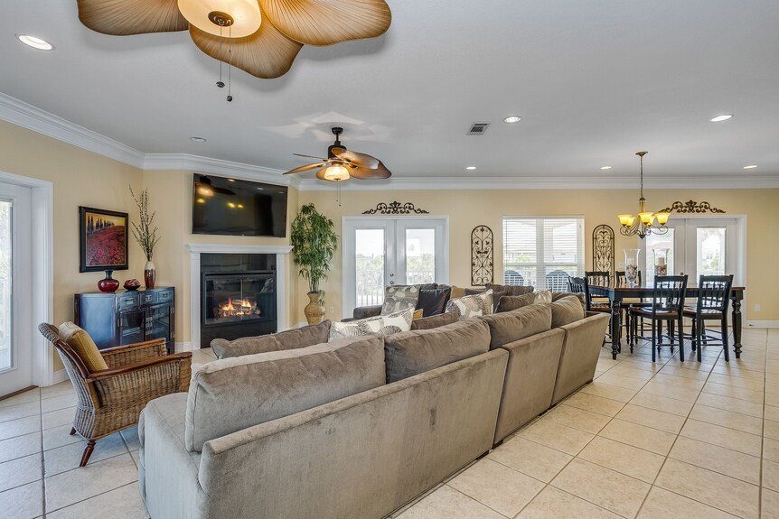 The Perfect Family Vacation Home! Get Your Latitude Adjustment At The Beach! - ペンサコーラ・ビーチ, FL