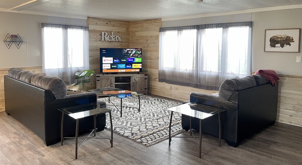 Peaceful Home Near Glacier Park - Montana