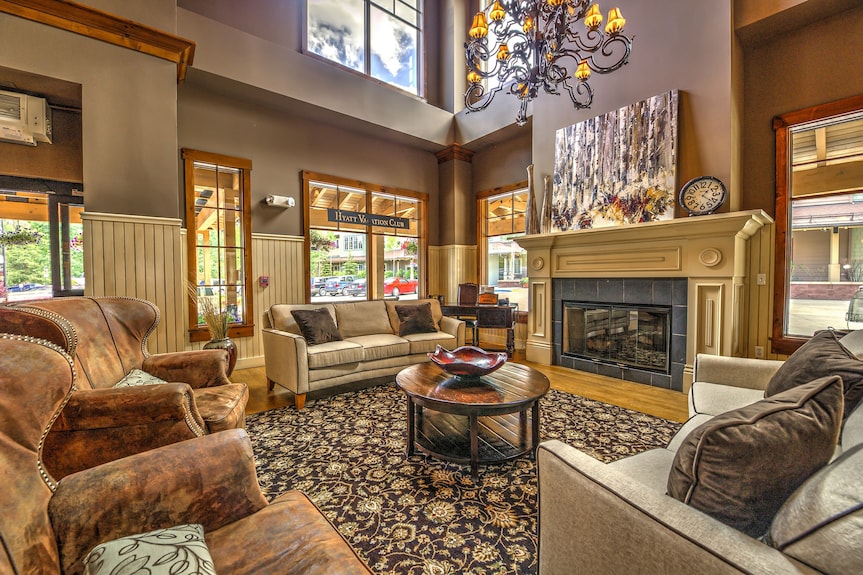 4th-floor Condo With Heated Pool & Hot Tubs - Quick Walk To Lifts & Downtown - Colorado