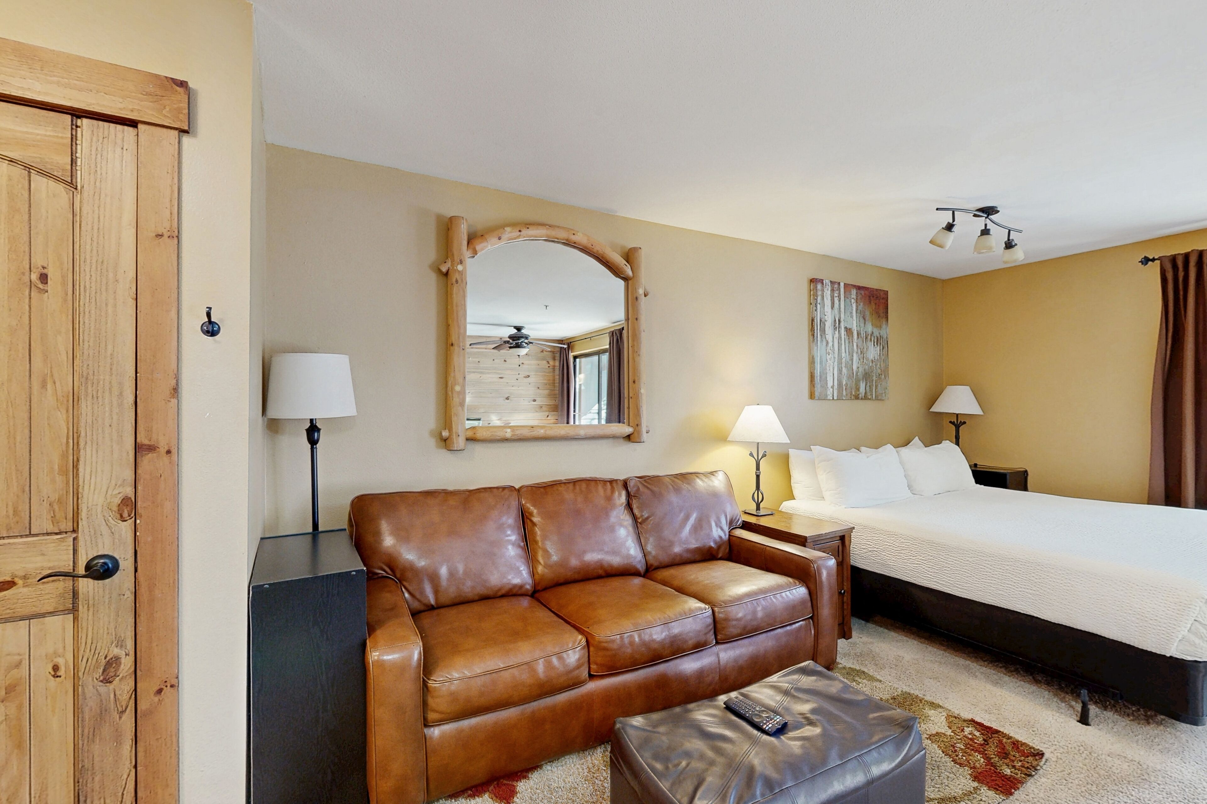 Ski Condo W/outdoor Pool & Hot Tub, Sauna, Wifi - Next To Main St. - Breckenridge, CO