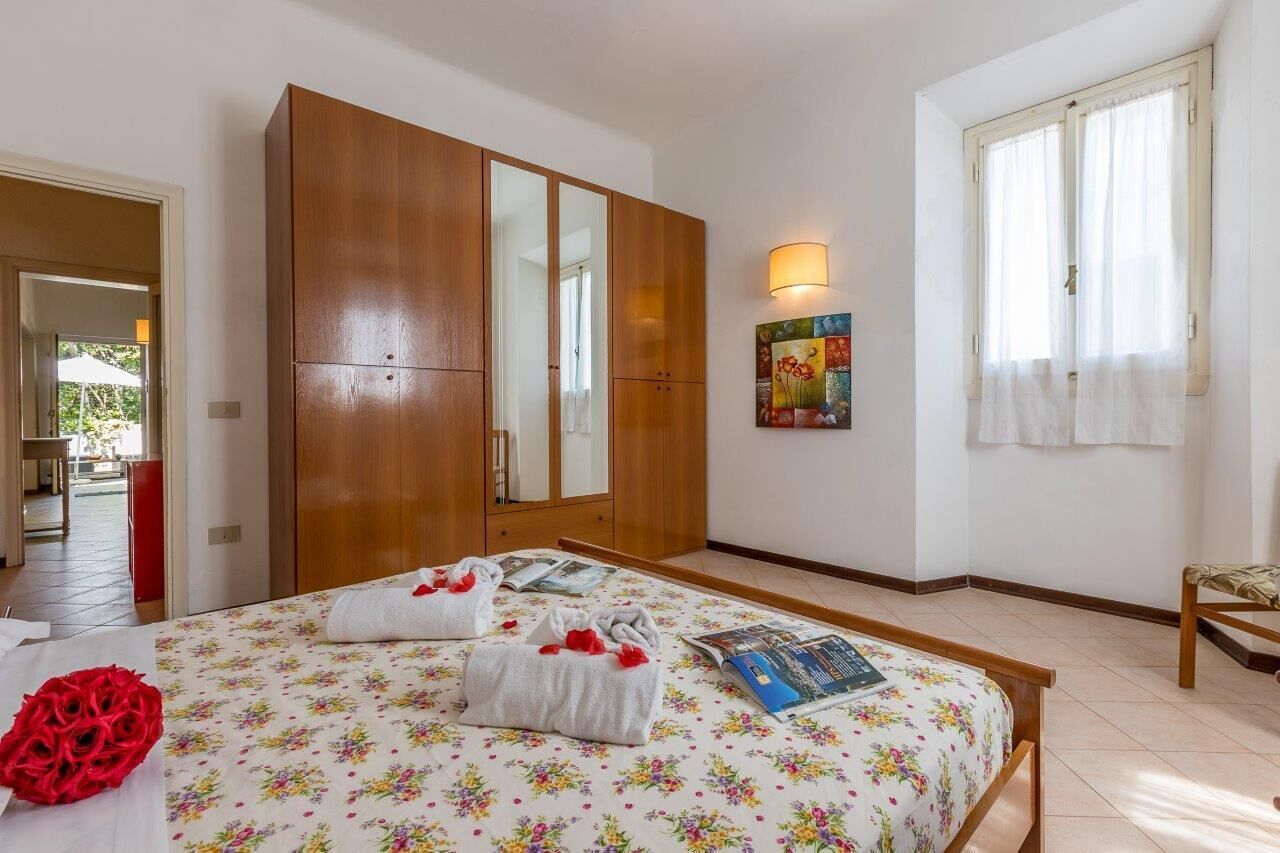 Apartamento Familiar, vários quartos, 2 casas de banho (La Fresia - Focette 100m from sea) | 3 quartos, ferro/tábua de engomar, Wi-fi, roupa de cama fornecida 