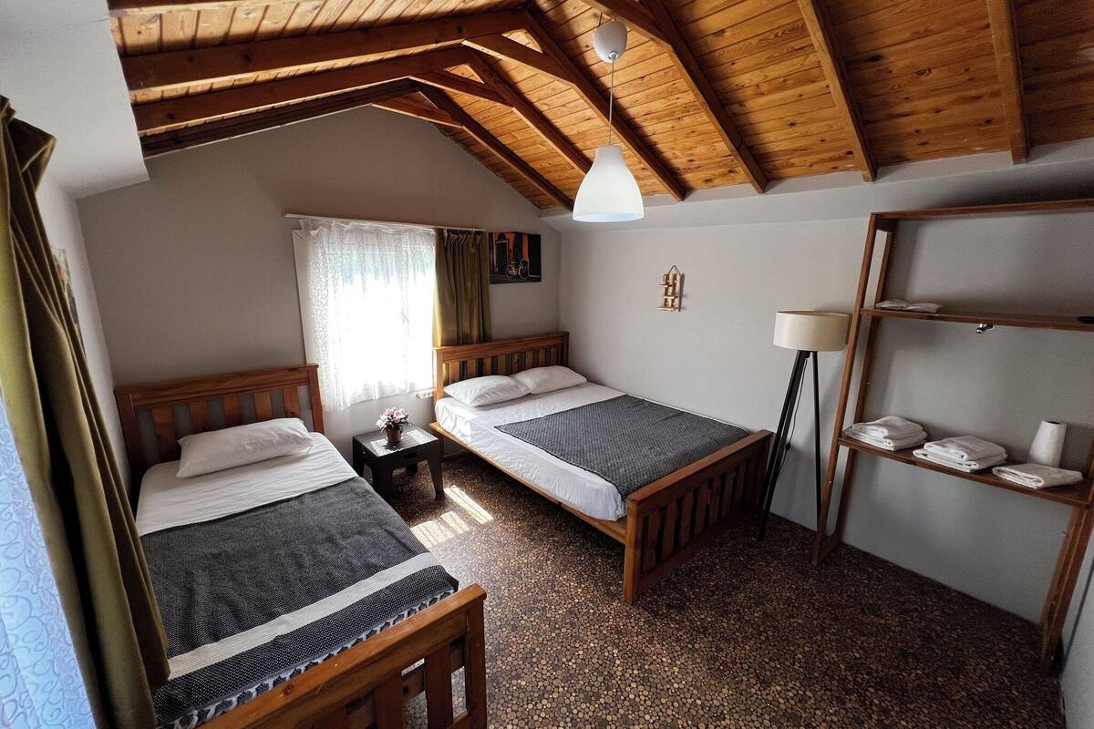 Roupa de cama fornecida 