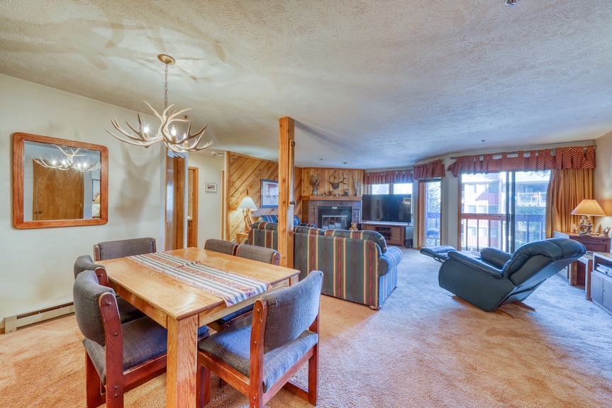 Ideally Located Condo With Pool, Hot Tubs & Sauna - Walk To Lifts & Main Street - Breckenridge