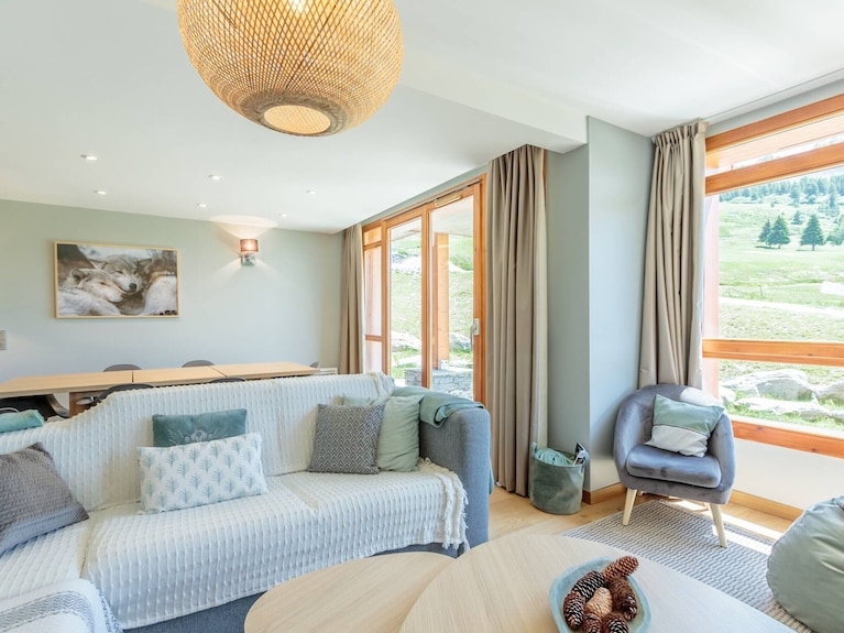 Stunning 4-room Property For 6 With Pool, Spa, Fitness, Covered Parking, Ski-in/ski-out - Bourg-Saint-Maurice