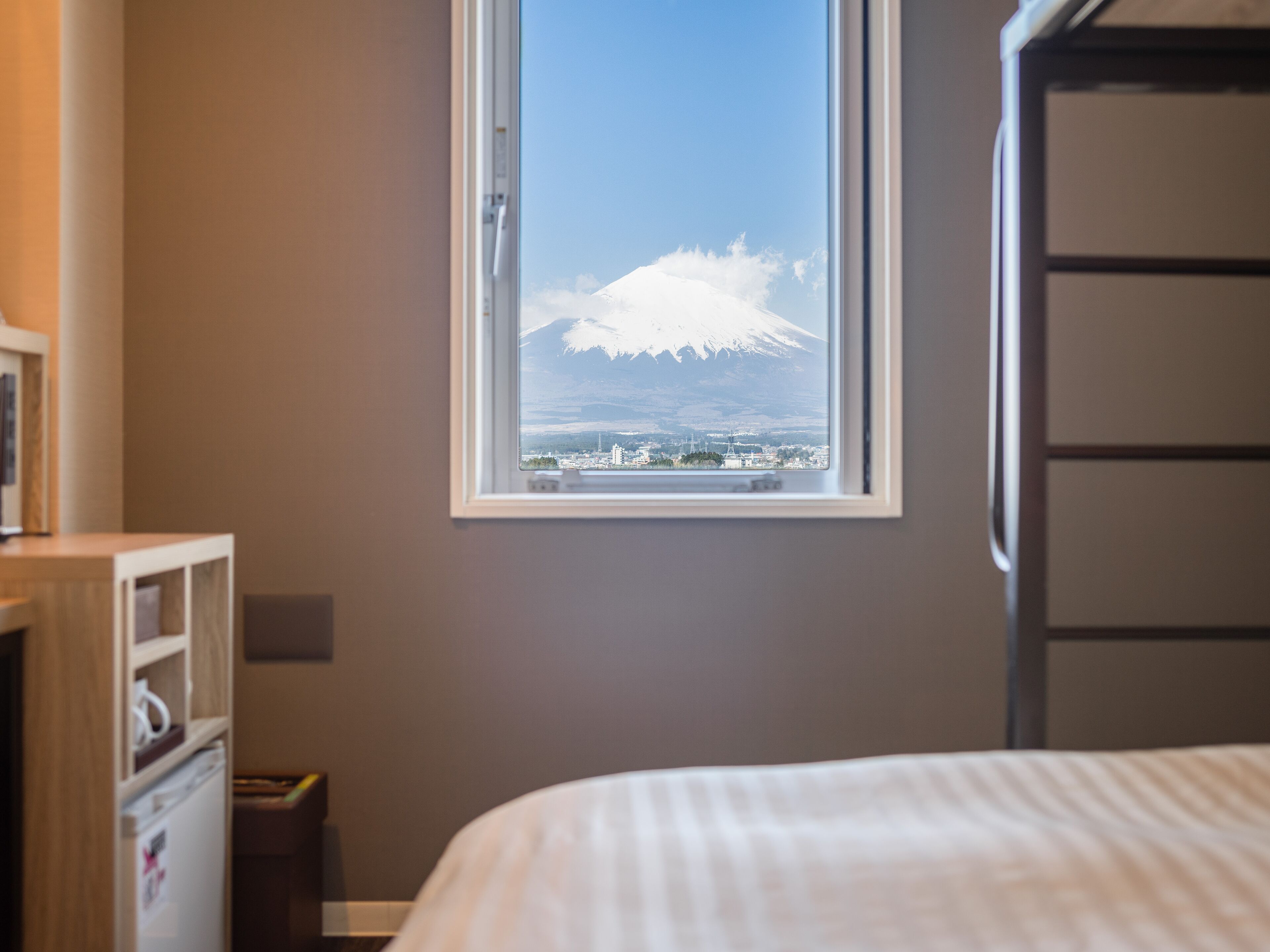 Quarto superior, para não fumantes (Max occupancy includes children) | Wi-Fi de cortesia, roupa de cama