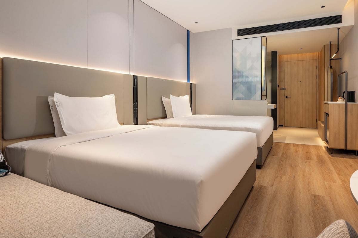 Roupas de cama premium, edredons de pluma, escrivaninha