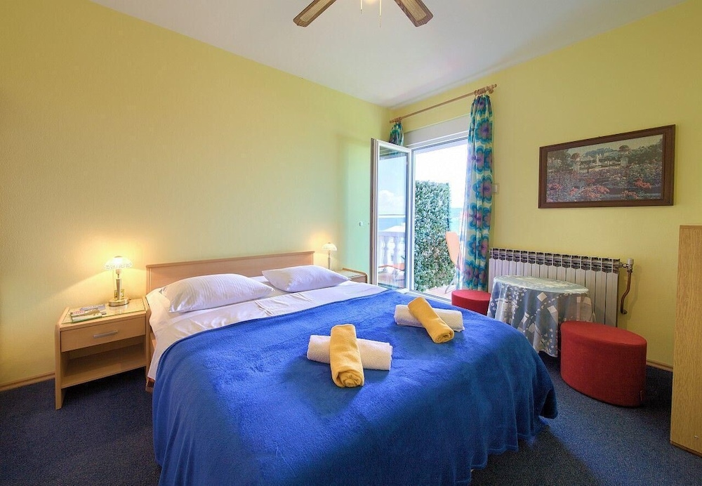 Appartamento Di Vacanza Crikvenica Per 3 - 4 Persone Con 2 Camere Da Letto - Casa Di Vacanza - Jadranovo