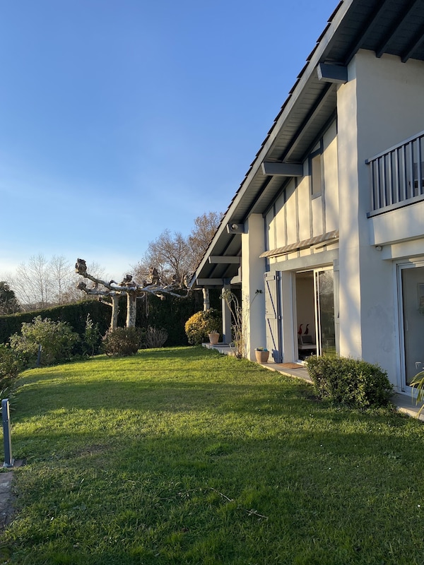 "Erro Berri" Charm And Panorama<br> - Urrugne