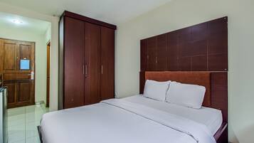 VIP | Secretária, Wi-fi grátis, roupa de cama fornecida