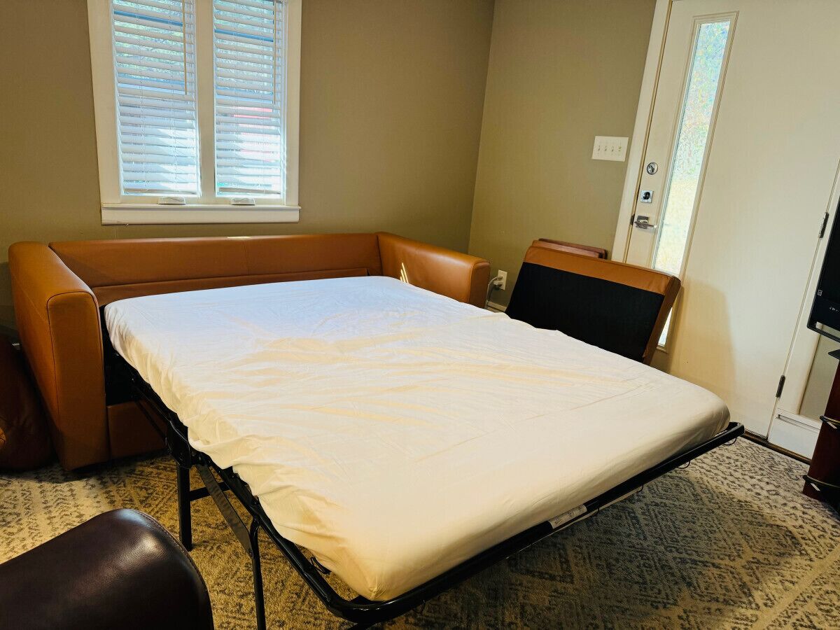 2 Bed Luxury Stay With Updated Bath/kitchen - Charlotte, NC