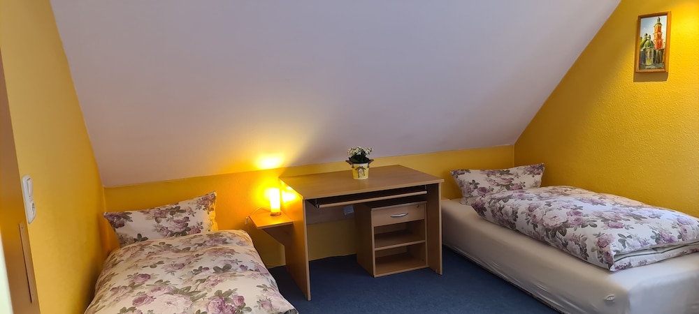 Apartment Schneebergblick With Loggia And Balcony And Plenty Of Space - Aue