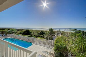 Apartamento em Condomínio Fechado, várias camas (1010 Ocean Palms 103) | Varanda