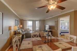 Condo, várias camas (505 Summerhouse Villa) | Opções para refeição