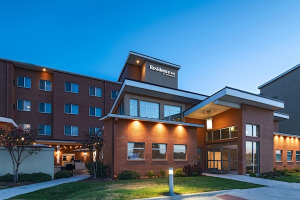 Residence Inn By Marriott Dallas Dfw Airport West/bedford - Grapevine, TX
