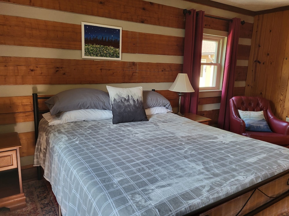 Cabin Offers Peace, Quiet, Nature And Privacy - Shenandoah, VA