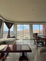 Suite-Estúdio Superior | Terraço/pátio interior