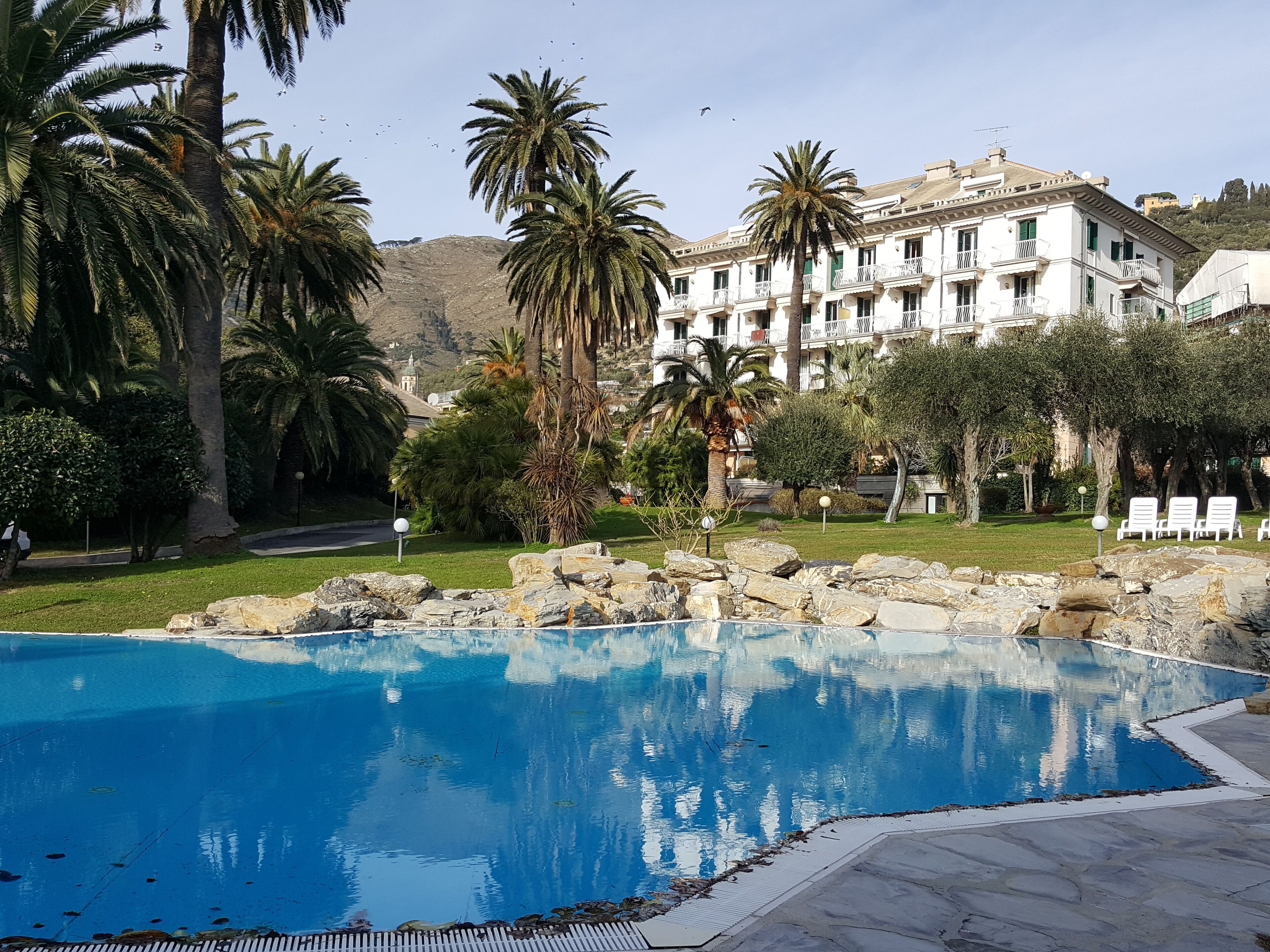 Piscina exterior sazonal 