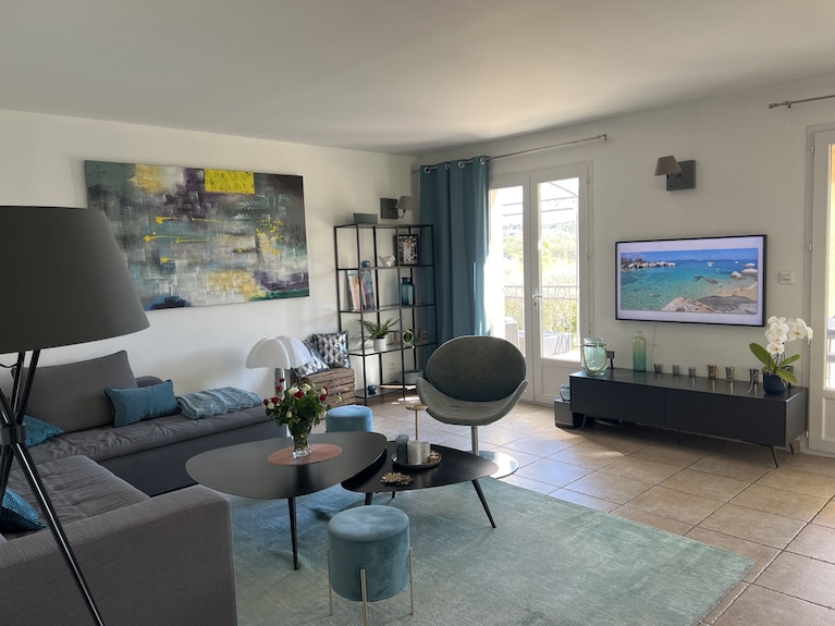 Magnific Bastide In Provence, Swimming Pool, Near Aix, With View,calm,shop 5 Min - Gardanne