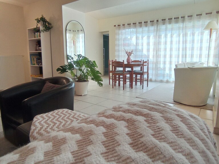 Maison Spacieuse à 300 M De La Mer. Jardin Abrité - Bernières-sur-Mer