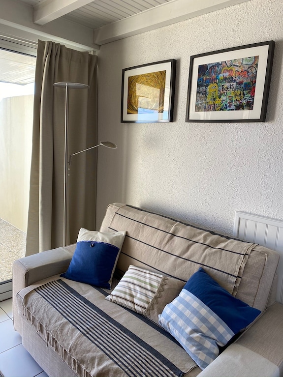 Duplex Avec Terrasse Avec Large Vue Sur La Baie Et La Grande Plage à 20m - Audierne