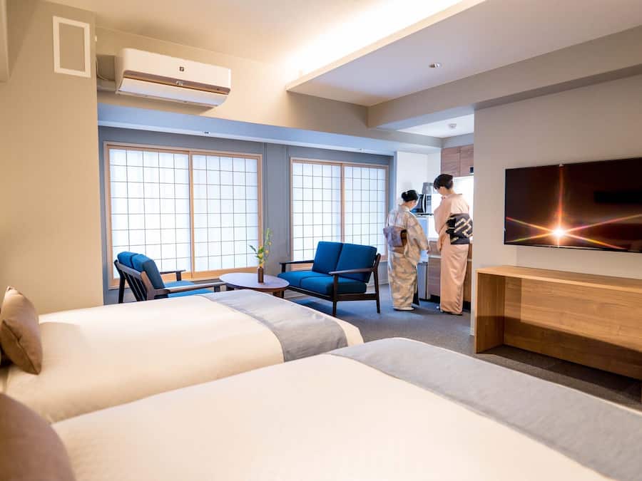 Quarto família, para não fumantes (Superior) | Cofres nos quartos, ferros/tábuas de passar roupa, berços (sobretaxa)