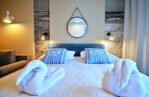 Apartamento Familiar, várias camas, acesso à piscina, vista para a piscina (NT C412) | Roupa de alta qualidade, com decoração personalizada 