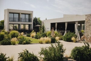 Fachada da propriedade