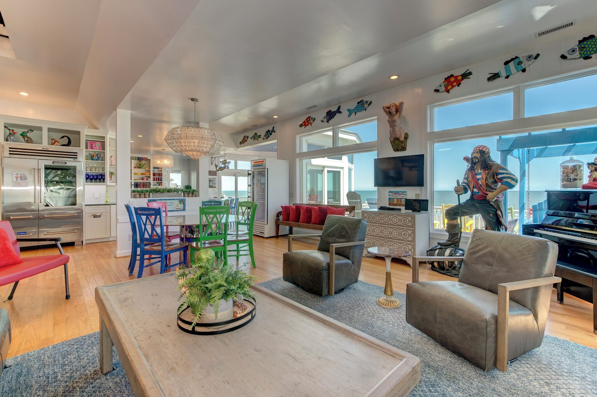 Casa Margarita ~Oceanfront, 10bd, Private Pool And Hot Tub, Elevator - 이슬 오브 팜스