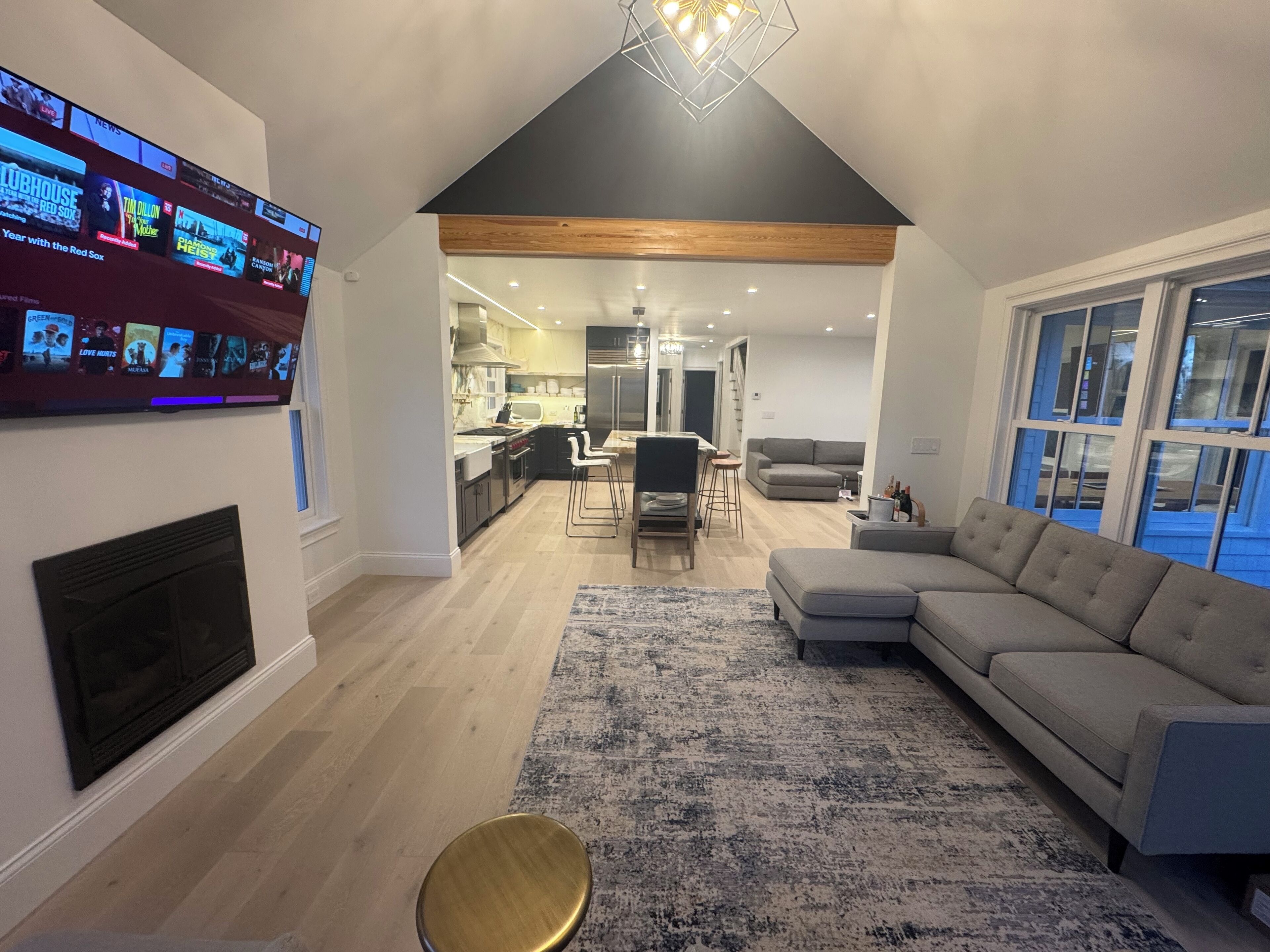 Pool/5 Min Walk To Beach/restaurants/museums- Village House W/backyard - Sag Harbor, NY